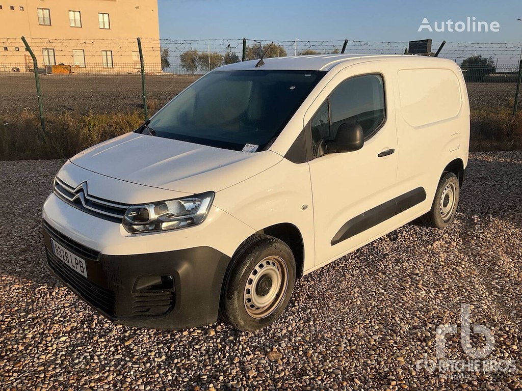 Prodaje se Citroen BERLINGO BLUEHD 1.5D laki furgon na aukciji