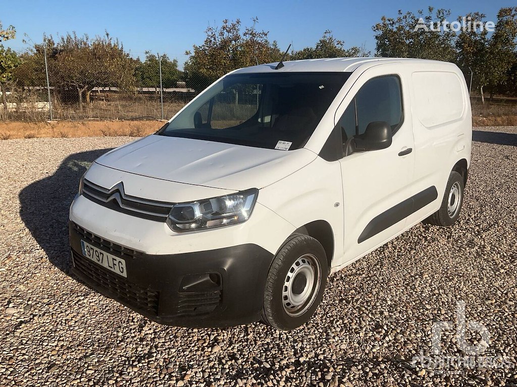 Prodaje se Citroen BERLINGO BLUEHD 1.5D laki furgon na aukciji