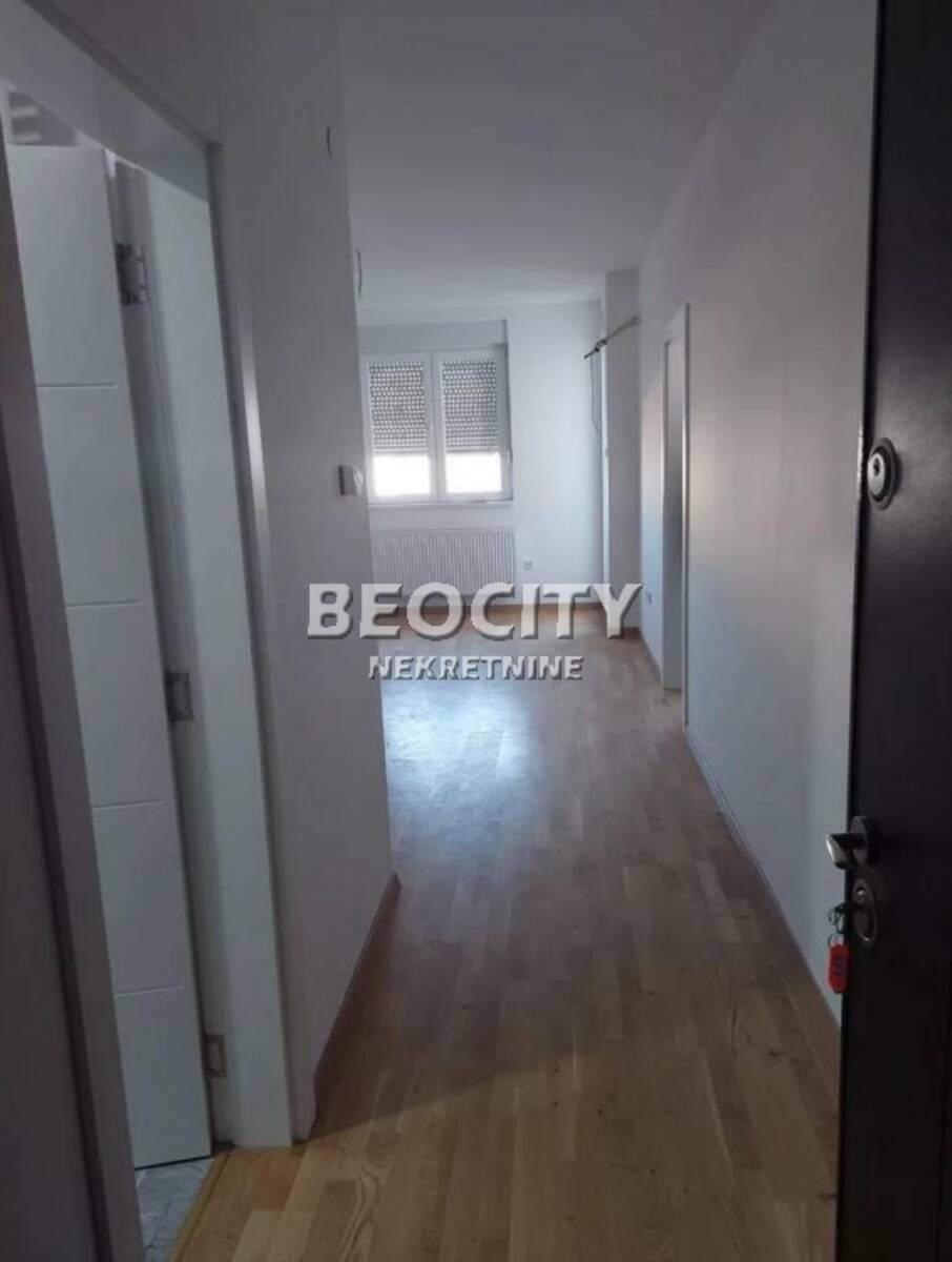 Novi Sad, Petrovaradin, Preradovićeva, 2.0, 50m2, 105000EUR