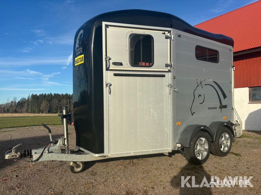 Prodaje se Cheval Liberté Hästsläp Cheval Liberté prikolicu za prevoz konja na aukciji