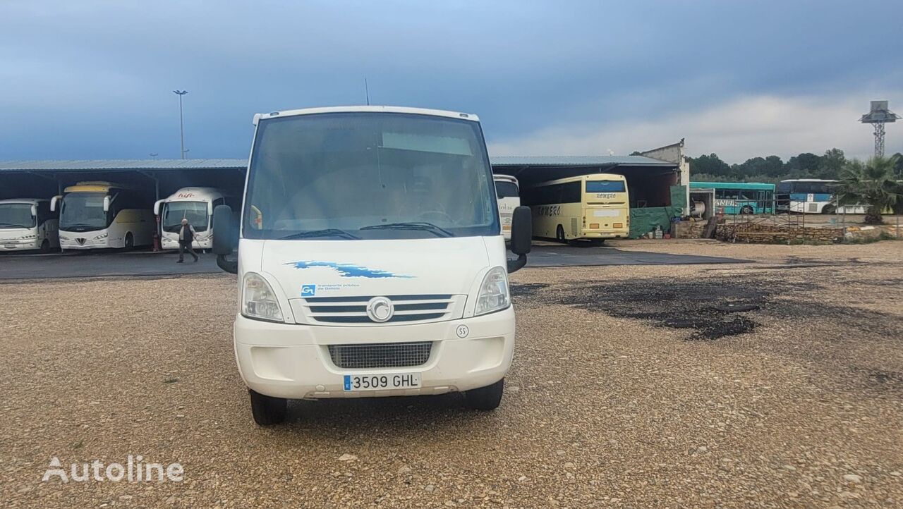 IVECO WING turistički autobus