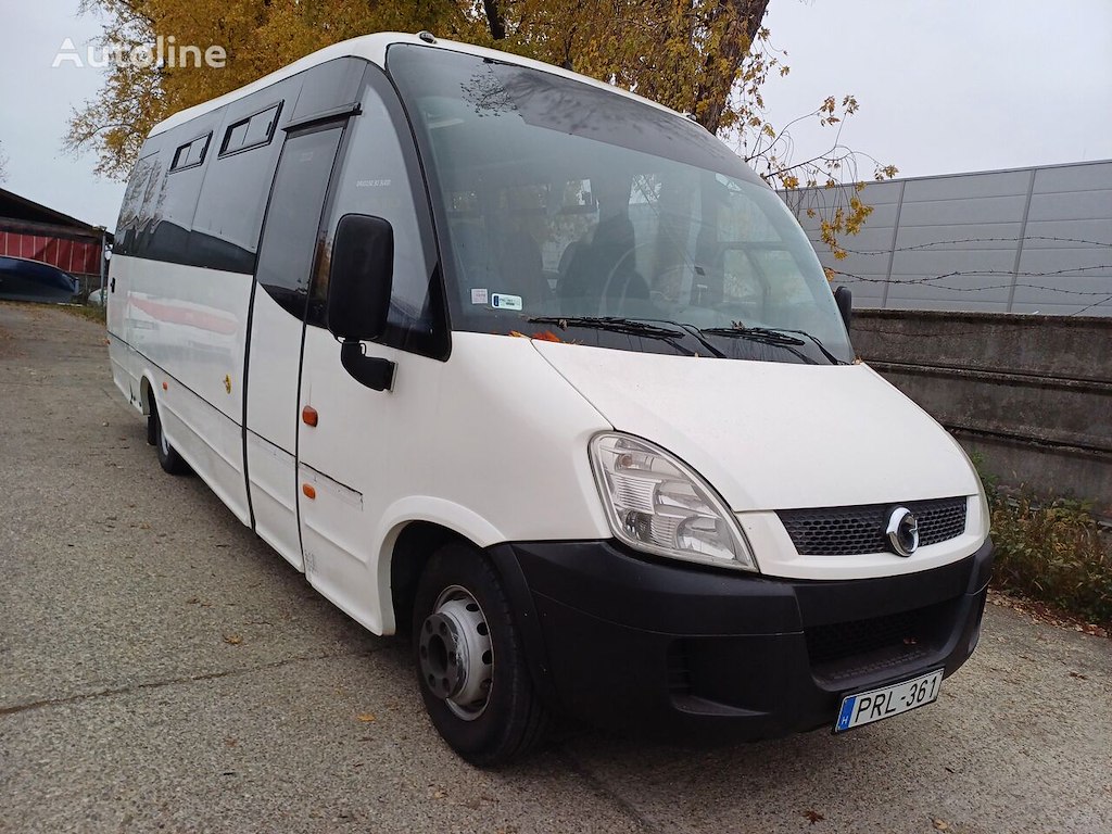 IVECO Indcar Wing prigradski autobus