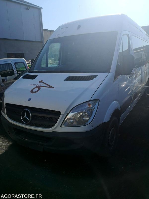 Prodaje se Mercedes-Benz SPRINTER 311 putnički minibus na aukciji