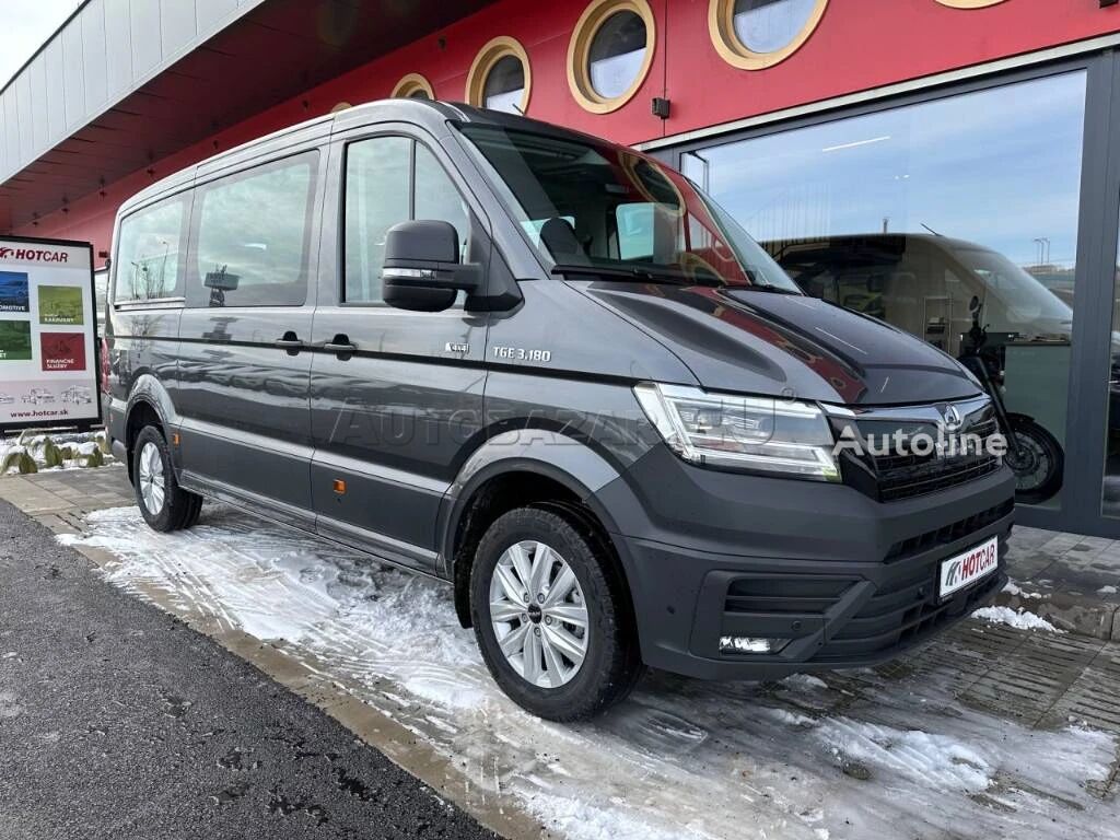 Novi MAN TGE 3.180 4X4 2,0TDi Automat 9-miestny putnički minibus