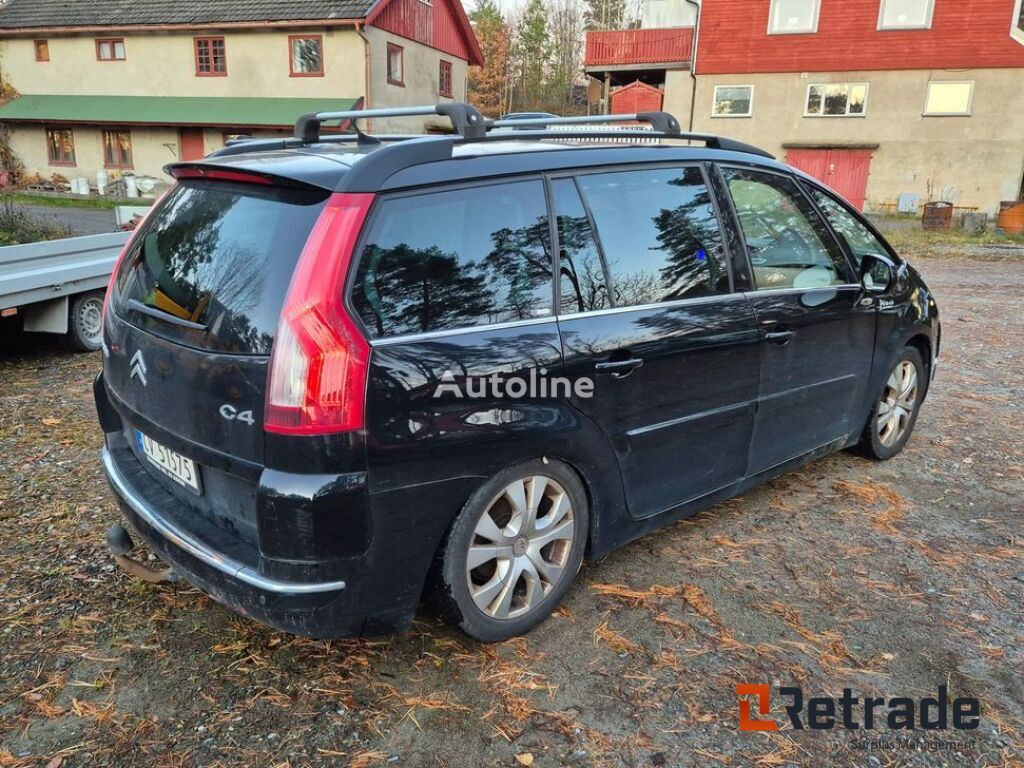 Prodaje se Citroen C4 minivan na aukciji