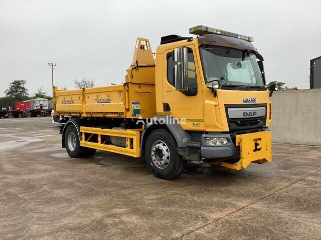 DAF LF250 4x2 3 Way Gritter rasipač peska