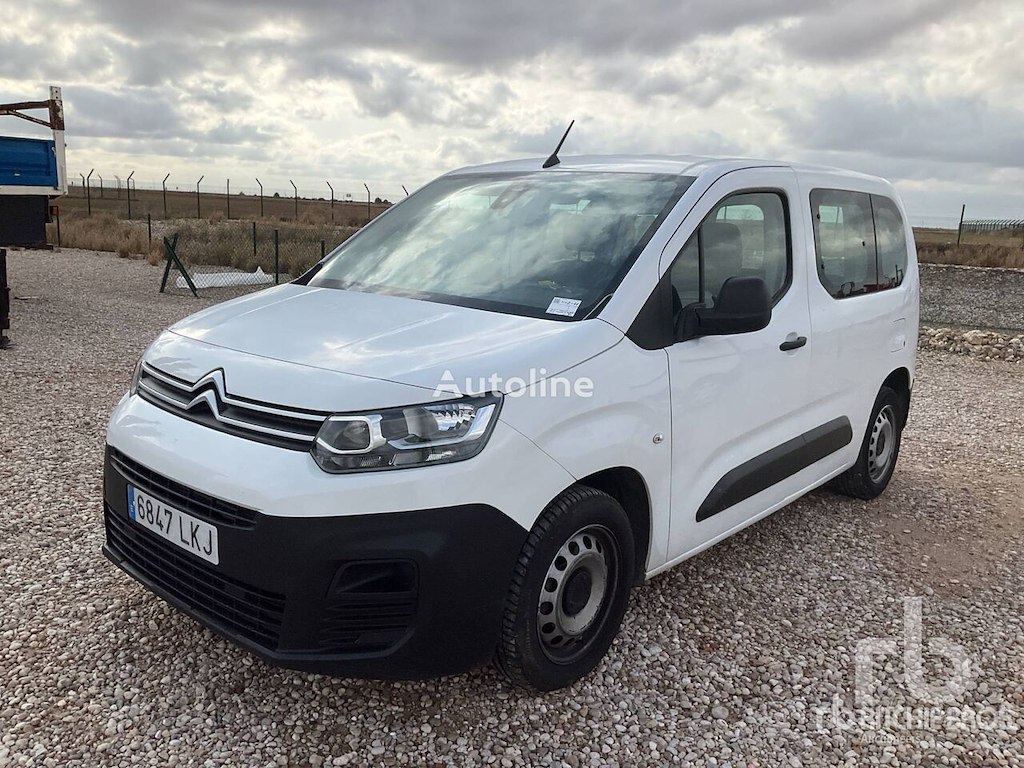 Prodaje se Citroen BERLINGO Berlingo Talla M krosover na aukciji