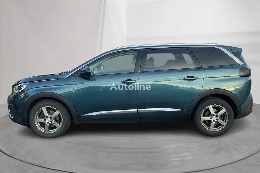 Prodaje se Peugeot 5008 krosover na aukciji