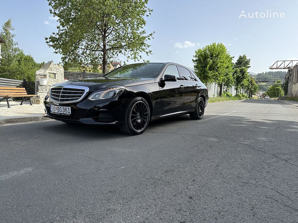 Mercedes-Benz E200 sedan