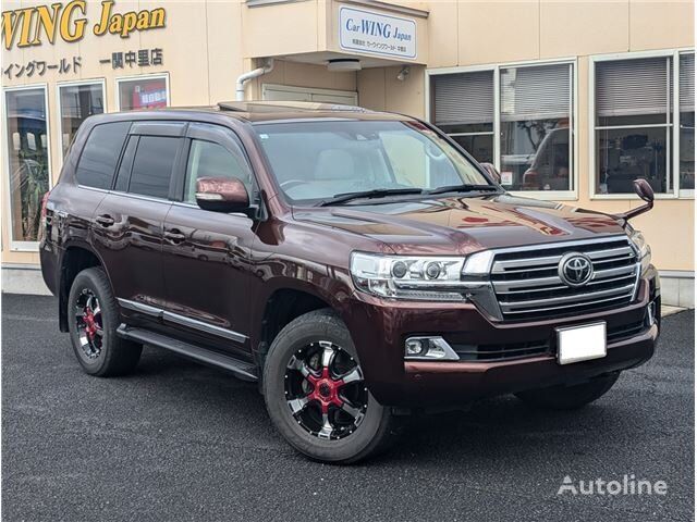 Toyota LAND CRUISER 200 terenac