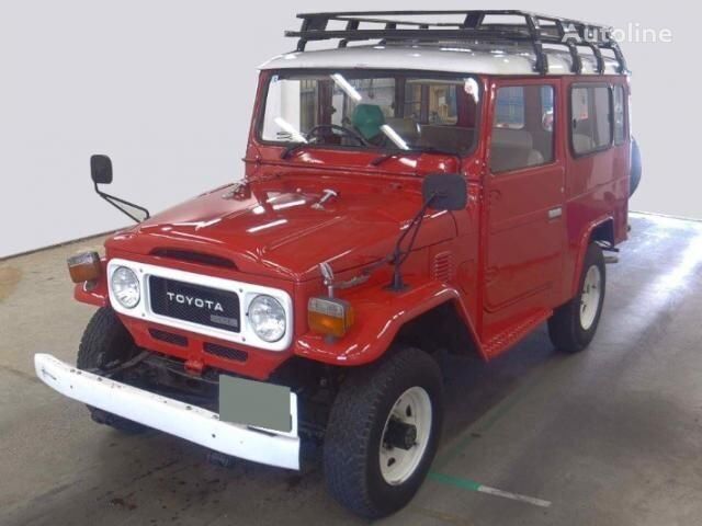 Toyota LAND CRUISER 40 terenac