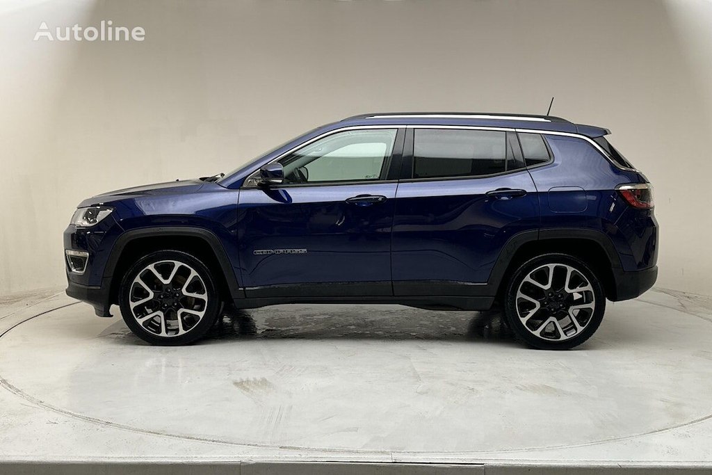 Prodaje se Jeep Compass krosover na aukciji