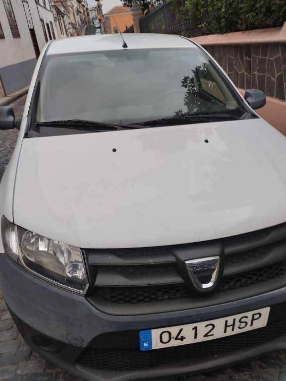 Prodaje se Dacia Sandero hečbek na aukciji