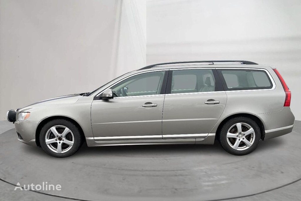 Prodaje se Volvo V70 karavan na aukciji