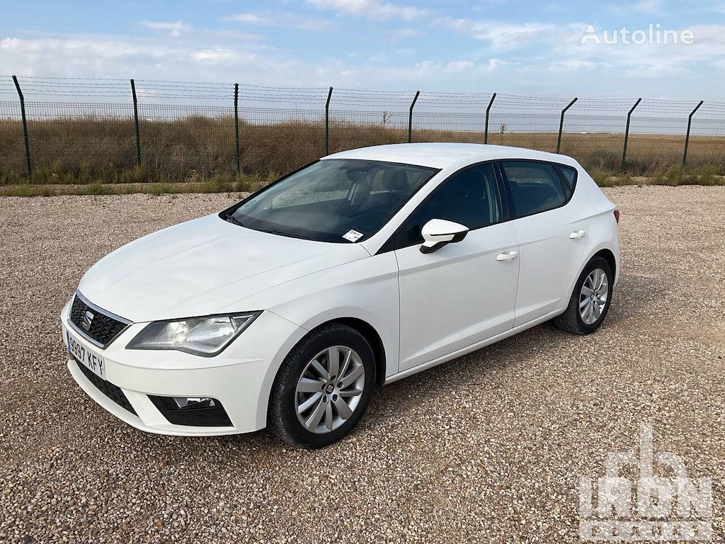 Prodaje se SEAT LEON krosover na aukciji