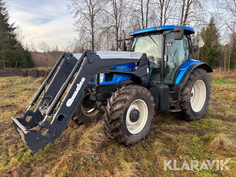 Prodaje se New Holland TS 135A traktor točkaš na aukciji