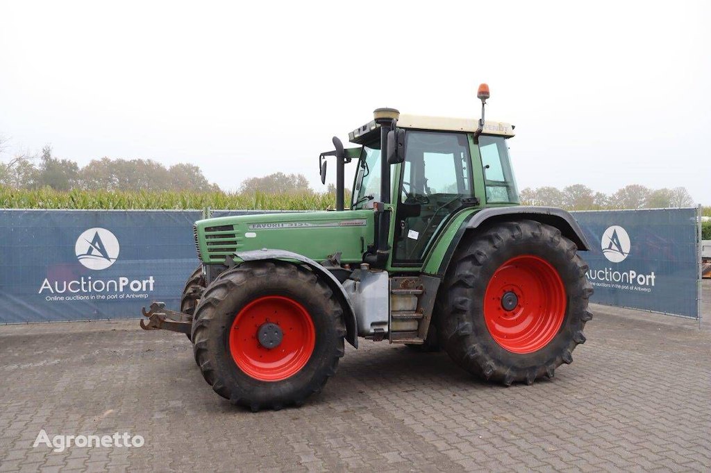 Prodaje se Fendt 515C traktor točkaš na aukciji