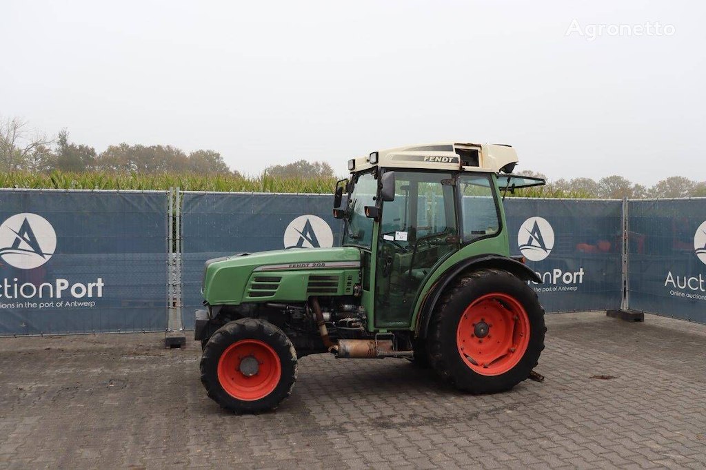 Prodaje se Fendt 208 traktor točkaš na aukciji