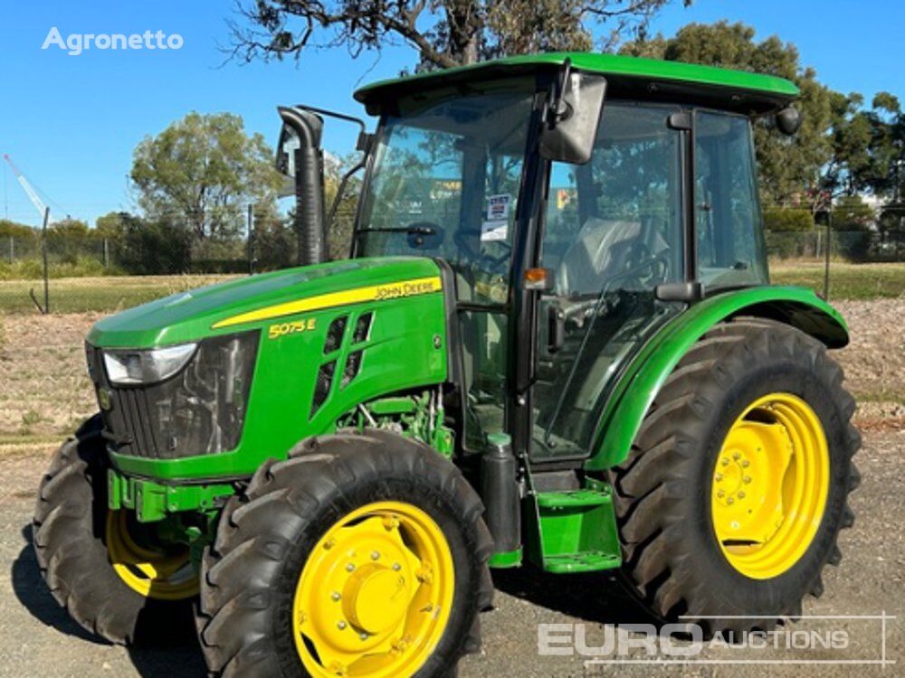 Prodaje se John Deere 5075E traktor točkaš na aukciji