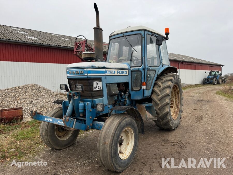 Prodaje se Ford 6700 traktor točkaš na aukciji