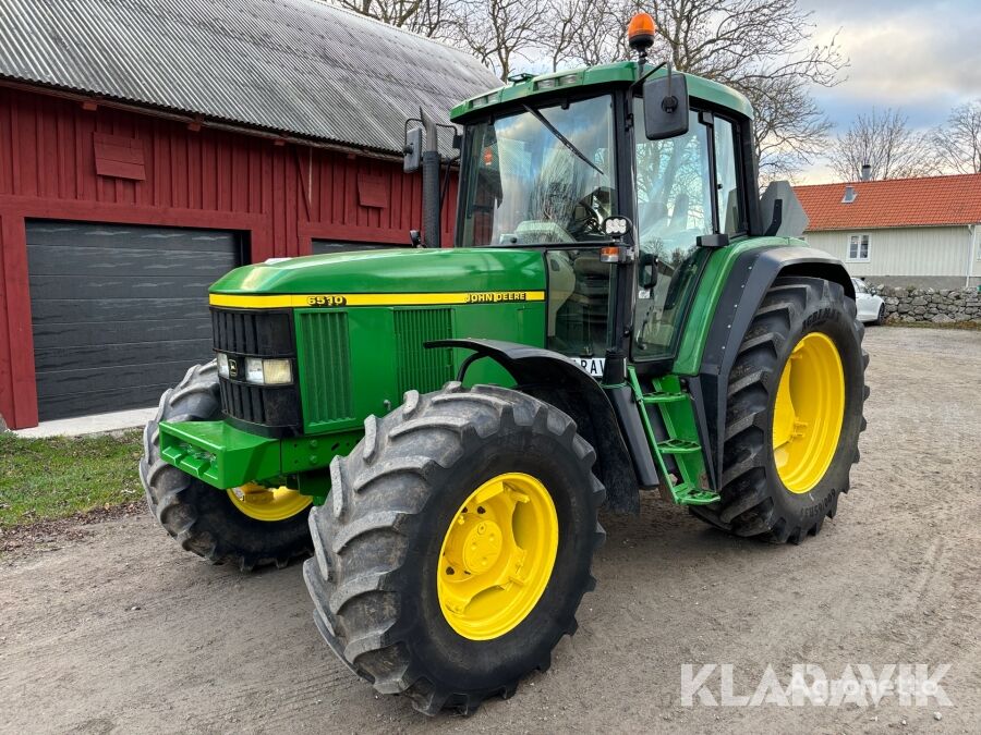 Prodaje se John Deere 6510 traktor točkaš na aukciji