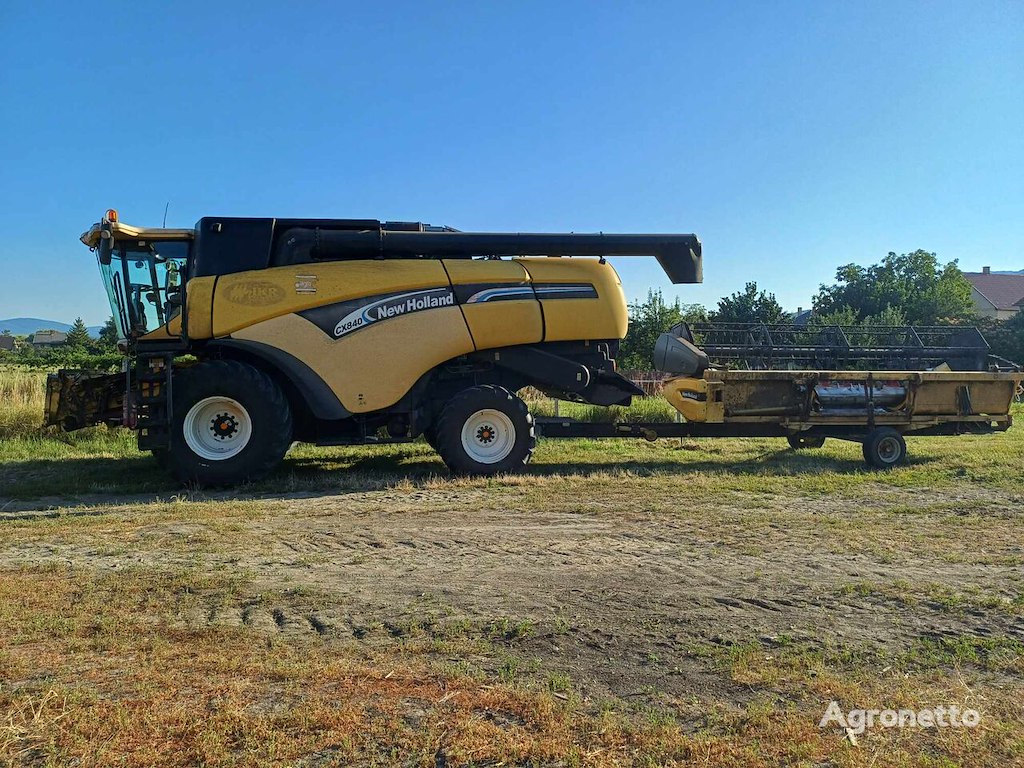 New Holland CX840 kombajn za žito