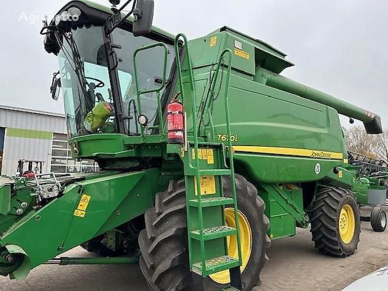 John Deere T670i kombajn za žito