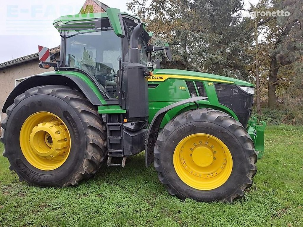 John Deere traktor 7r330 adapter za žito