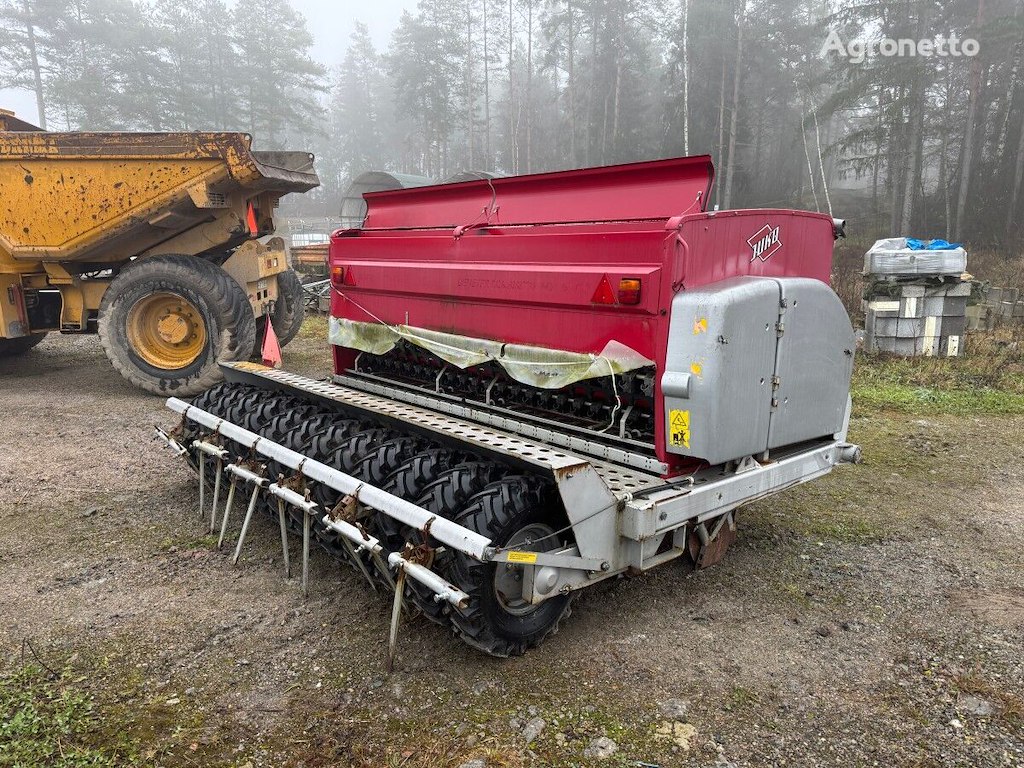 Prodaje se Juko Combiseed HT3000S mehaničku sejalicu na aukciji