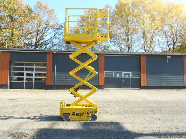 Platforma za rad
GENIE GS 1330, Leichtscherenarbeitsbühne Genie 5,9 m