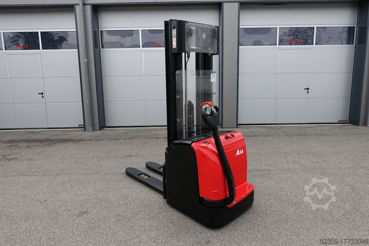 Kamioni sa paletama
Hangcha 1,4t Deichselstapler Freihub Triplex