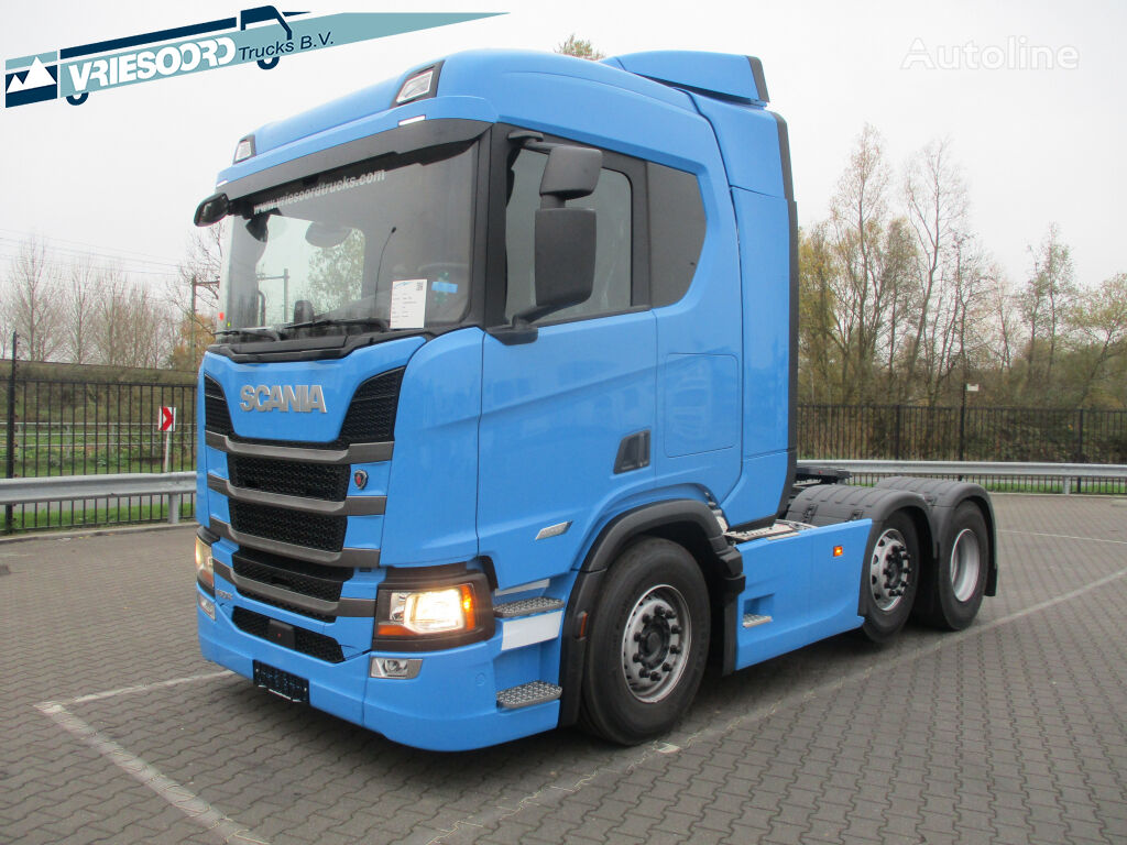 Novi Scania R460. 6x2 tegljač