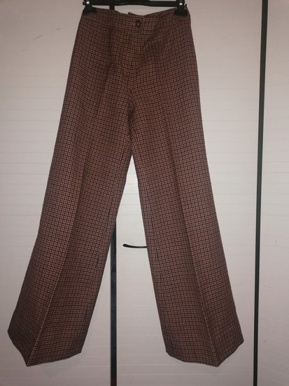 Pantalone NOVE