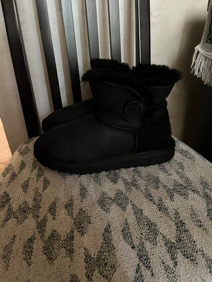 Original UGG cizme 38