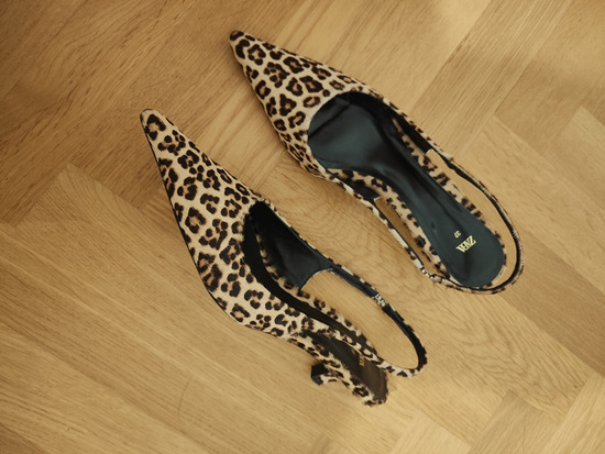 Zara kao nove trending leopard kozne stikle