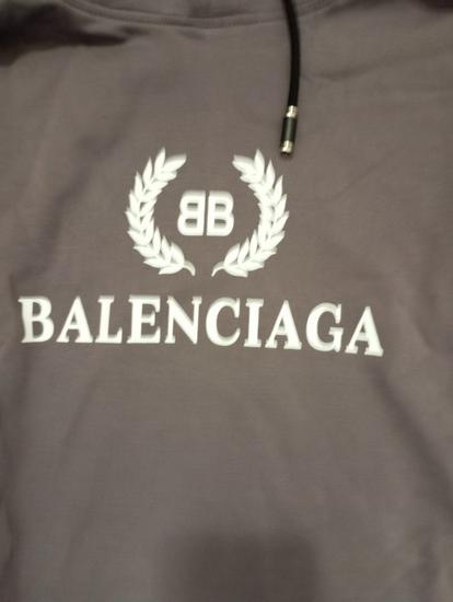 BALENCIAGA duksić nov 110