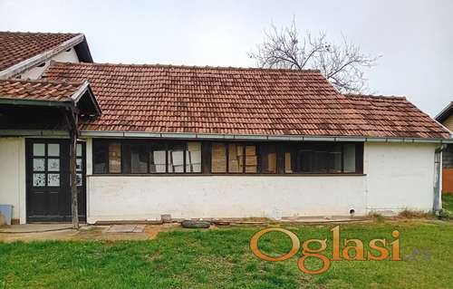 Poslovni prostor, periferija Mladenovca, 110m2, bez depozita