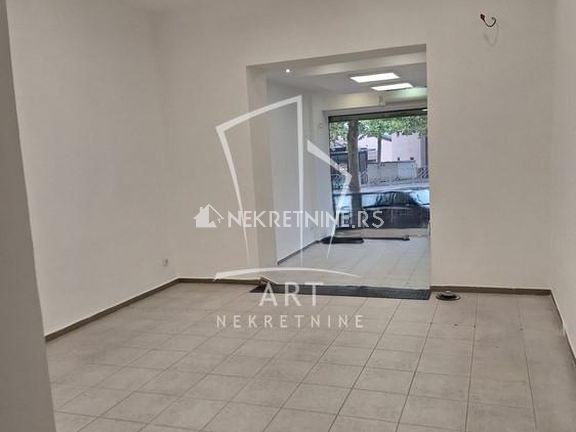 Đeram pijaca, Bulevar kralja Aleksandra, 60m2 ID#8702