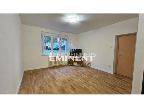 Vračar, Čubura, Svetolika Rankovića, 2.0, 48m2, 700 EUR