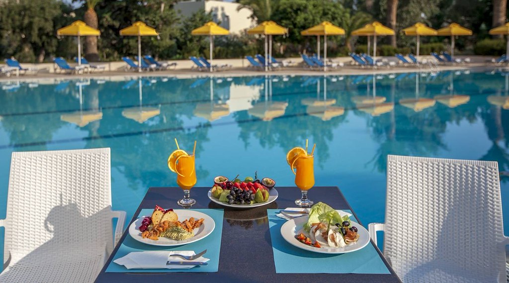 HOTEL KIPRIOTIS HIPPOCRATES 4* - Psalidi / Kos