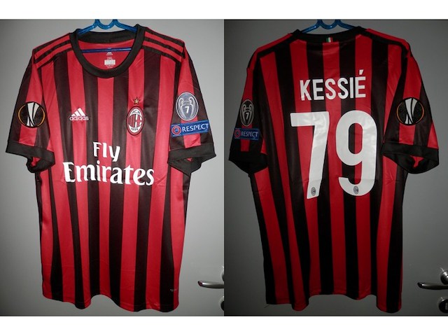 Milan dres 2017-18 Franck Kessie 79