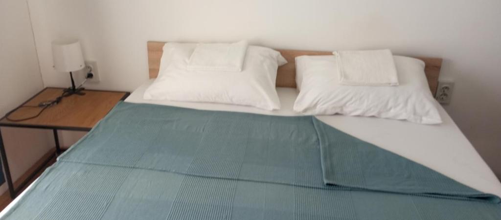 Airport MD rooms