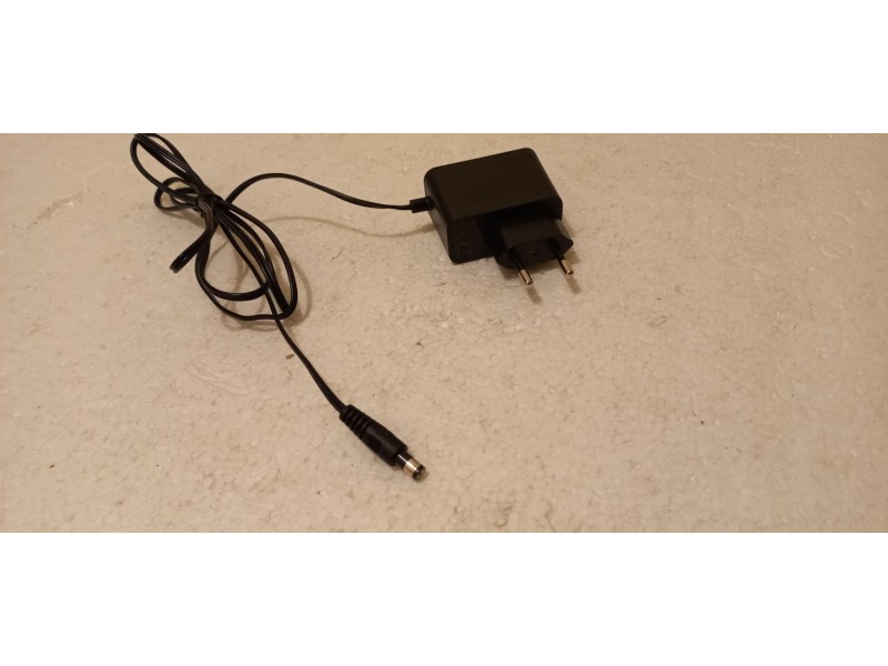 Ispravljač 12V 1A RD mini