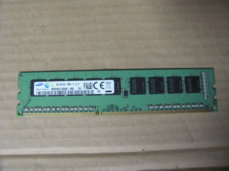 SAMSUNG PC3L DDR3 4GB memorije 1600Mhz