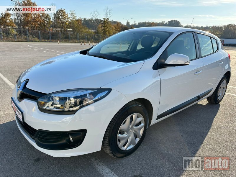 Renault Megane 1.5 DCI KREDITI NA LICU MESTA