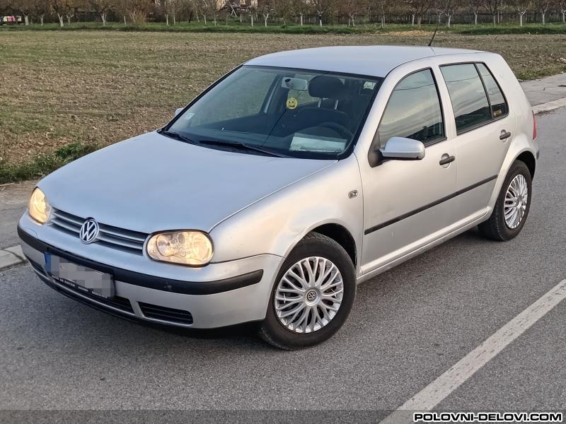 Volkswagen Golf 4 Enterijer