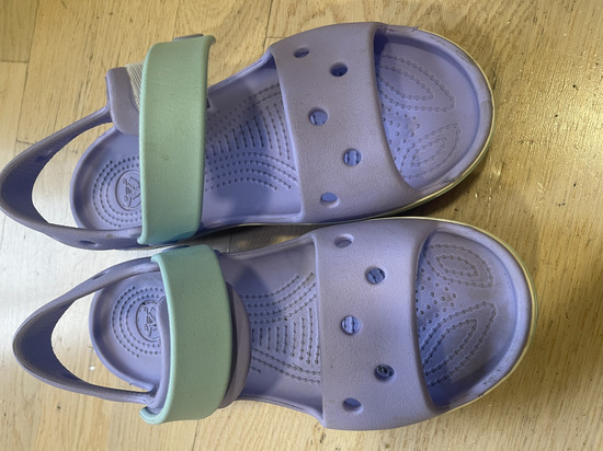 Crocs sandale 33