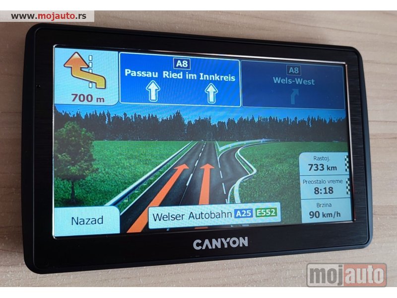 Profi GPS CANYON Prestigio 7" 8gb 256mb RAM mape u ceni 130e