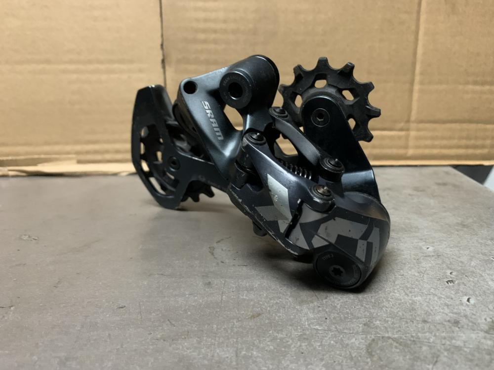 Sram X01 12s zadnji menjac