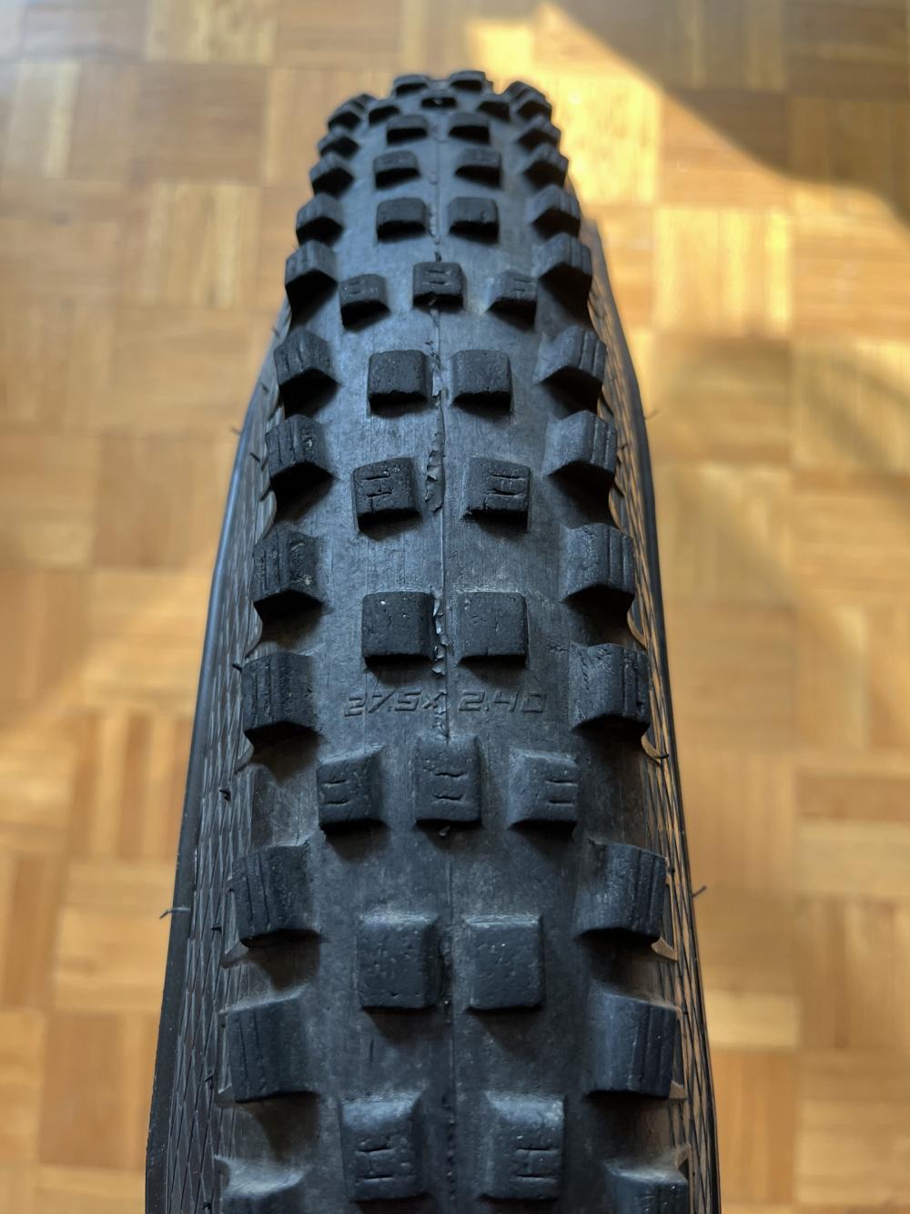 Schwalbe Magic Mary 27,5 x 2,40